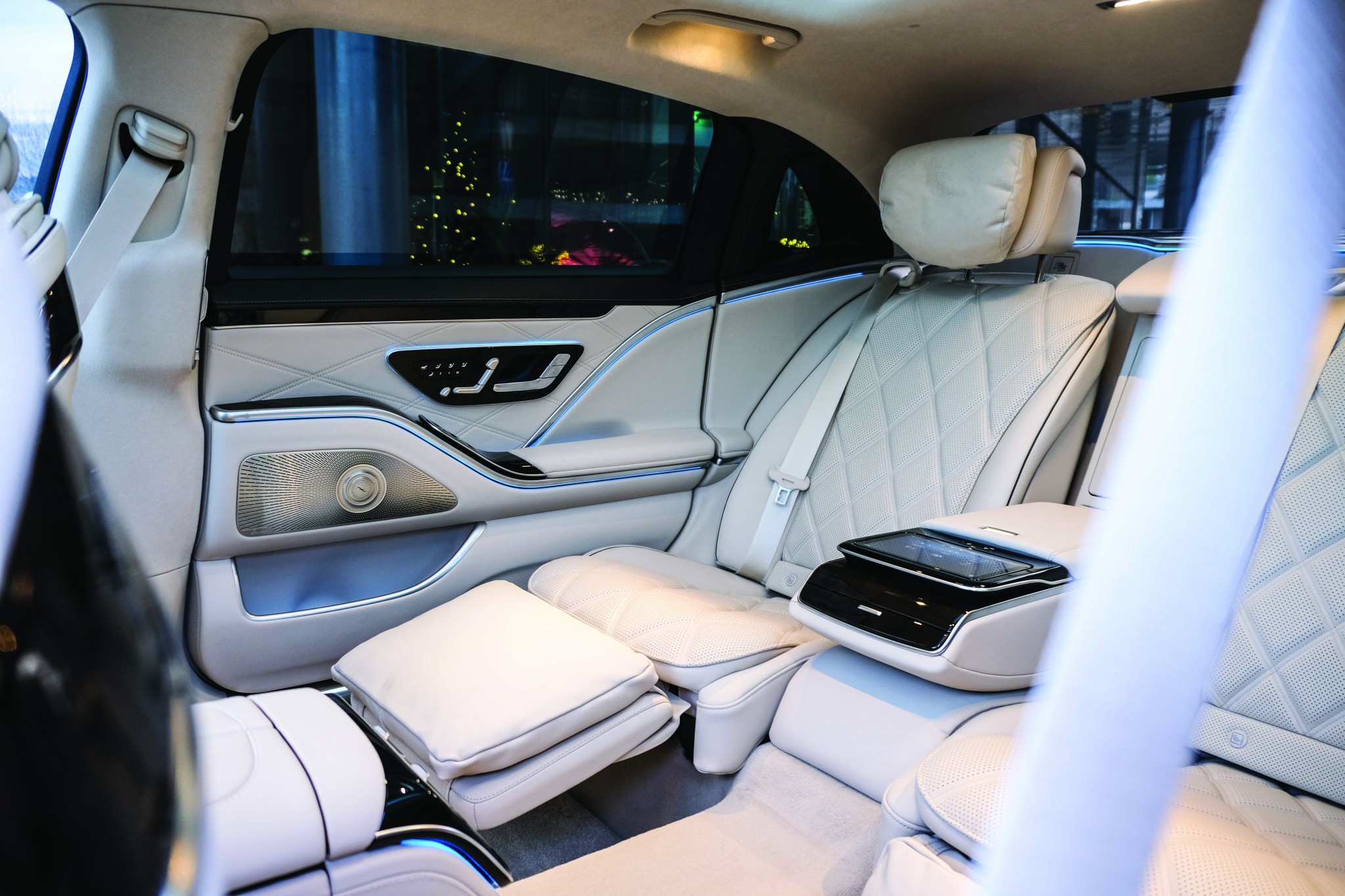 Test: Mercedes-Maybach S 680 4MATIC - Avto+šport